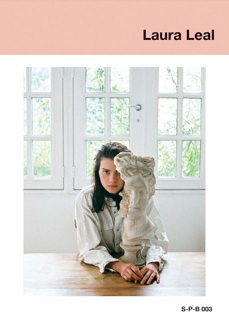 Laura Leal(로라 릴) | Laura Leal - 교보문고