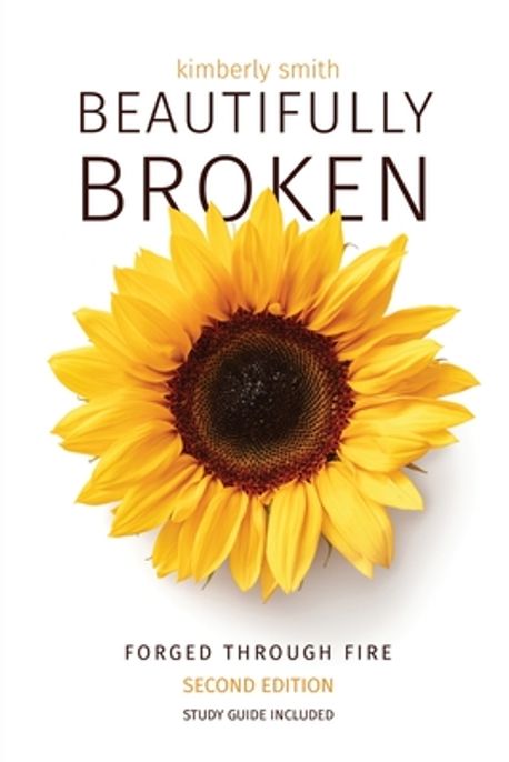 Beautifully Broken | Smith, Kimberly - 교보문고