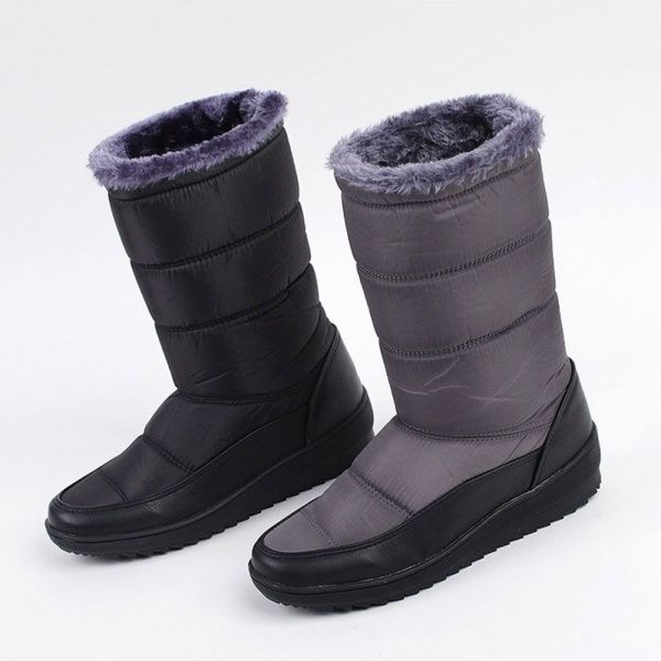 hplusmall 여성 패딩 털부츠 국산 방한신발 낮은굽 중년신발[WB8 - 핫트랙스
