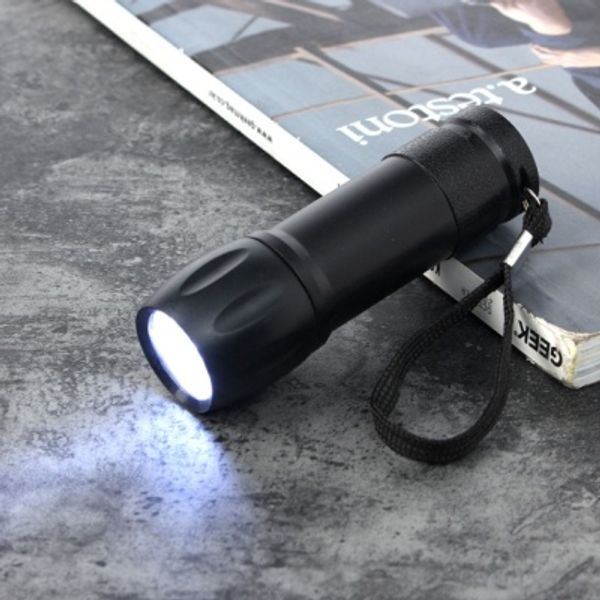 shoppingplan 파워온 LED 손전등(블랙) (2type) - 핫트랙스