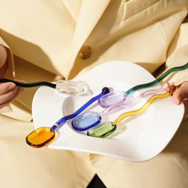 ZIPDREE 꼬불꼬불 트위스터 투톤 디저트 수저 4개세트 - 핫트랙스