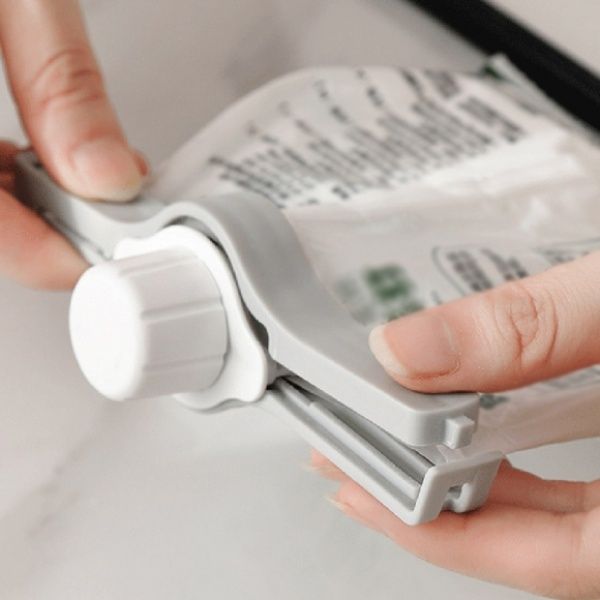 shoppingplan 키친락 뚜껑달린 밀폐캡 2p세트 뚜껑 달린 밀봉클립 - 핫트랙스