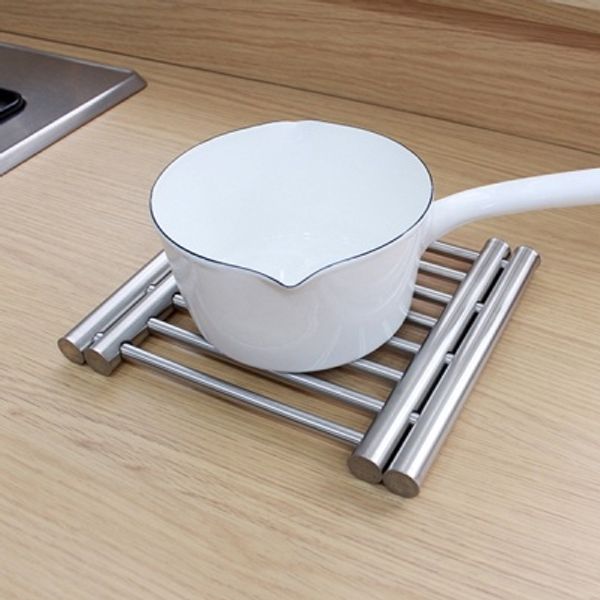 iswas [HEIM] El plato 2단 냄비받침 - 핫트랙스