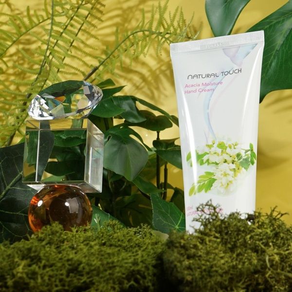 hplusmall 풍부한향기 더욱 촉촉 순수한자연 손 핸드크림 100ml[ - 핫트랙스