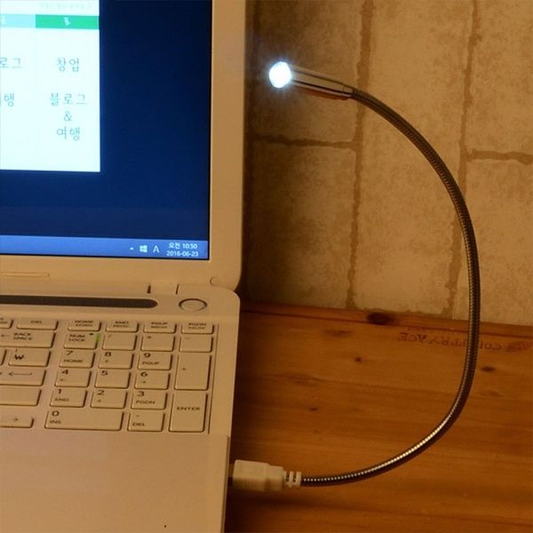 hplusmall USB LED 라이트 접이식스탠드 여행용스탠드 스탠드 - 핫트랙스