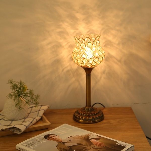 hplusmall 크리스탈 골드 스탠드 - 핫트랙스